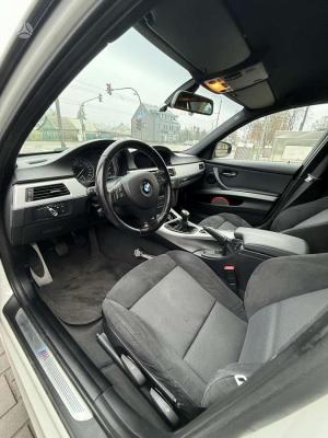 Balts BMW 318 2011 Kauņa, ar dzinēja tilpumu 2.00 L un nobraukumu 300 tūkst. km par 5000 €, foto 17 vietnē AUTOMOTO.COM.LV