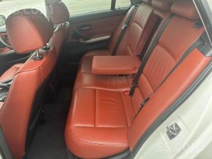 Белый БМВ 318 2011 в Елгава, объемом двигателя 2.00 л и пробегом 290 тыс. км за 5990 €, фото 10 на AUTOMOTO.COM.LV