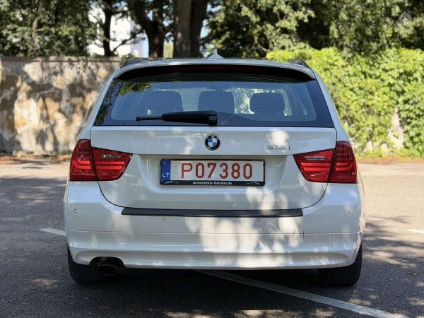 Balts BMW 318 2011 Alīta, ar dzinēja tilpumu 2.00 L un nobraukumu 249 tūkst. km par 4600 €, foto 6 vietnē AUTOMOTO.COM.LV