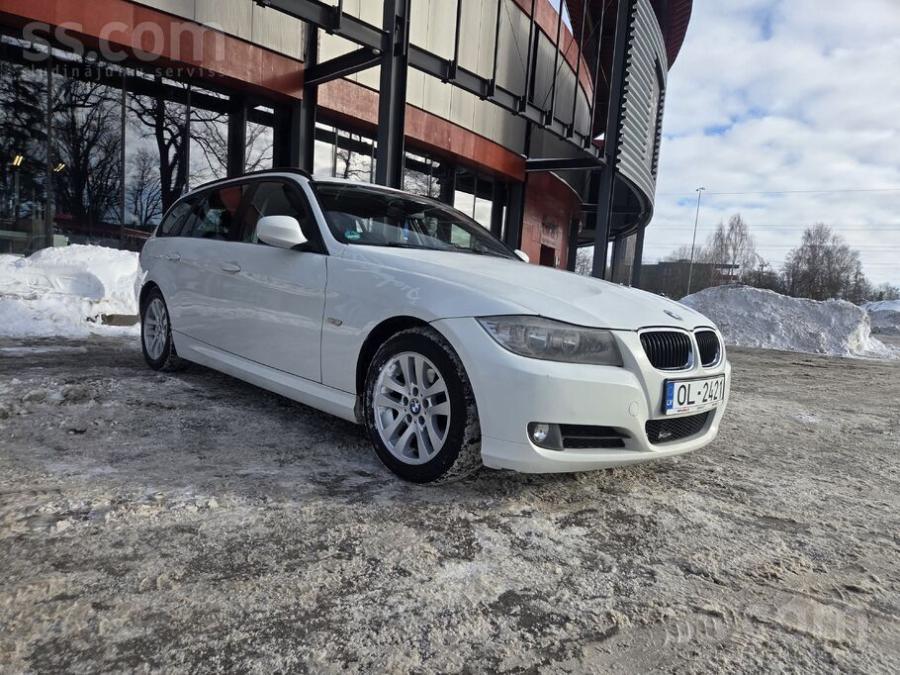 Balts BMW 318 2012 Rīga, ar dzinēja tilpumu 2.00 L un nobraukumu 0 tūkst. km par 3900 €, foto 3 vietnē AUTOMOTO.COM.LV