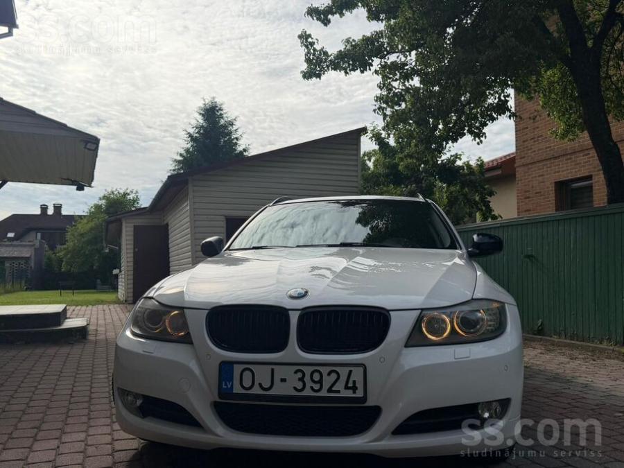 Balts BMW 318 2012 Ventspils, ar dzinēja tilpumu 2.00 L un nobraukumu 252 tūkst. km par 5900 €, foto 1 vietnē AUTOMOTO.COM.LV