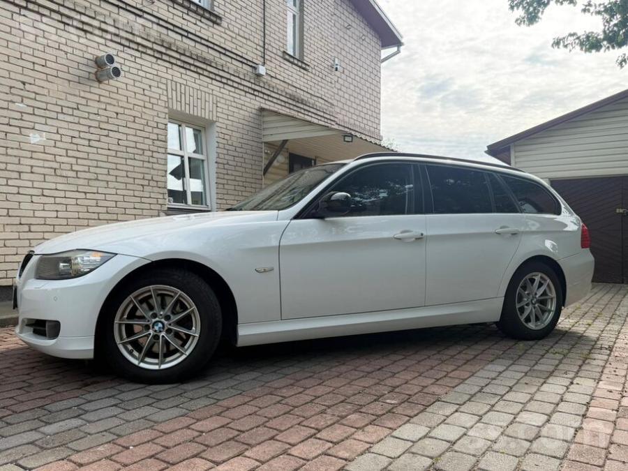 Balts BMW 318 2012 Ventspils, ar dzinēja tilpumu 2.00 L un nobraukumu 252 tūkst. km par 5900 €, foto 3 vietnē AUTOMOTO.COM.LV