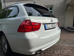 Balts BMW 318 2012 Ventspils, ar dzinēja tilpumu 2.00 L un nobraukumu 252 tūkst. km par 5900 €, foto 4 vietnē AUTOMOTO.COM.LV