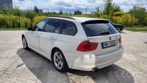 White BMW 318 2012 in Riga, with an engine capacity of 2.00 L and mileage of 320 thousand km for 3400 €, photo 5 on AUTOMOTO.COM.LV