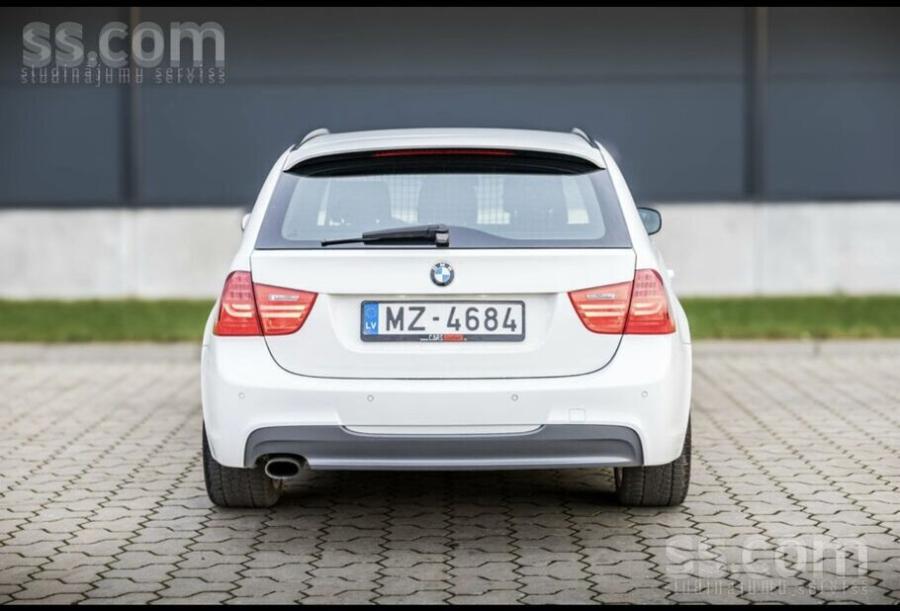 White BMW 318 2012 in Jelgava, with an engine capacity of 2.00 L and mileage of 318 thousand km for 7358 €, photo 13 on AUTOMOTO.COM.LV