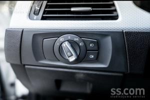 White BMW 318 2012 in Jelgava, with an engine capacity of 2.00 L and mileage of 318 thousand km for 7358 €, photo 18 on AUTOMOTO.COM.LV
