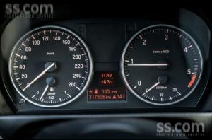 White BMW 318 2012 in Jelgava, with an engine capacity of 2.00 L and mileage of 318 thousand km for 7358 €, photo 21 on AUTOMOTO.COM.LV
