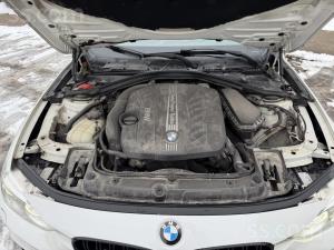White BMW 318 2013 in Riga, with an engine capacity of 3.00 L and mileage of 233 thousand km for 11000 €, photo 10 on AUTOMOTO.COM.LV