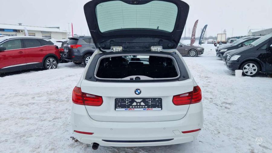 White BMW 318 2013 in Marijampole, with an engine capacity of 2.00 L and mileage of 302 thousand km for 7990 €, photo 11 on AUTOMOTO.COM.LV