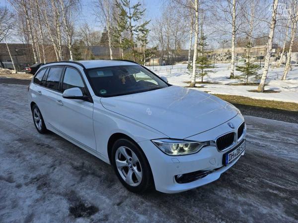 White BMW 318 2013 in Sakiai, with an engine capacity of 2.00 L and mileage of 320 thousand km for 5999 €, photo 3 on AUTOMOTO.COM.LV