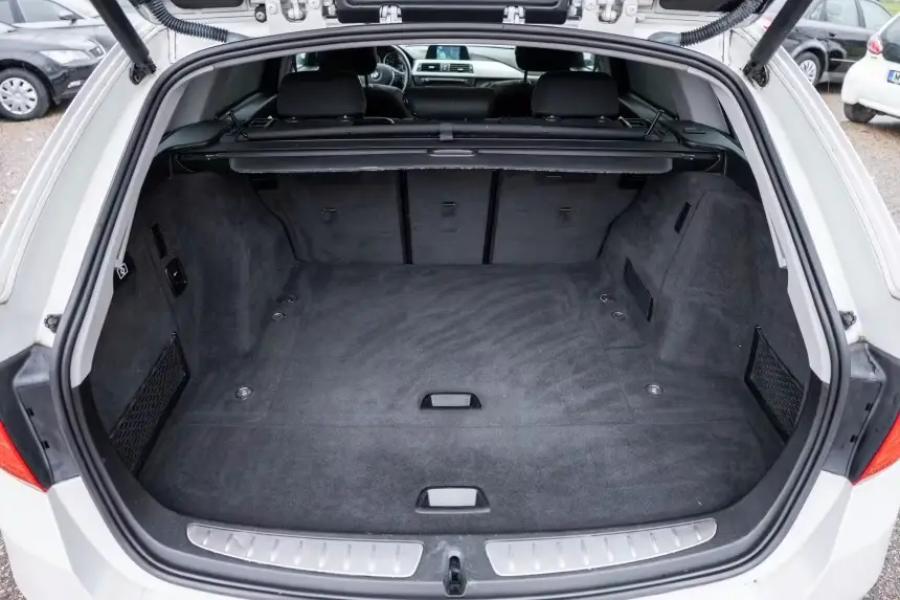 Balts BMW 318 2013 Liepāja, ar dzinēja tilpumu 2.00 L un nobraukumu 160 tūkst. km par 11750 €, foto 11 vietnē AUTOMOTO.COM.LV