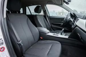 Balts BMW 318 2013 Liepāja, ar dzinēja tilpumu 2.00 L un nobraukumu 160 tūkst. km par 11750 €, foto 13 vietnē AUTOMOTO.COM.LV