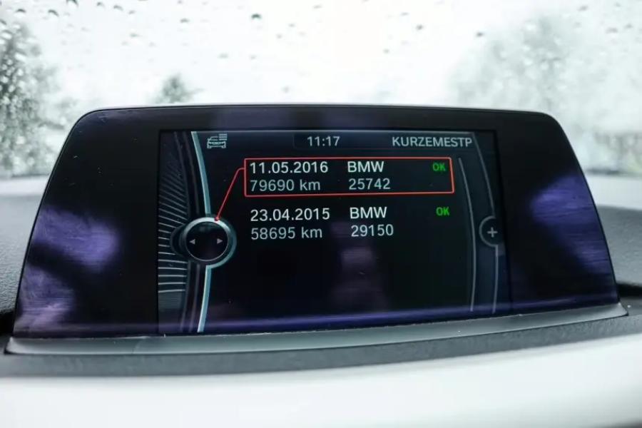 Balts BMW 318 2013 Liepāja, ar dzinēja tilpumu 2.00 L un nobraukumu 160 tūkst. km par 11750 €, foto 29 vietnē AUTOMOTO.COM.LV