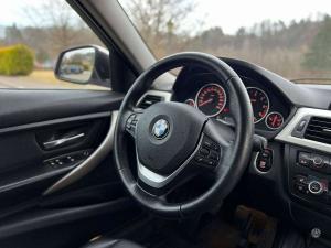Balts BMW 318 2013 Šauļi, ar dzinēja tilpumu 2.00 L un nobraukumu 275 tūkst. km par 6150 €, foto 14 vietnē AUTOMOTO.COM.LV