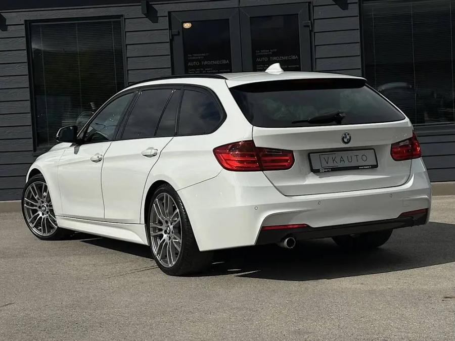 White BMW 318 2013 in Jelgava, with an engine capacity of 2.00 L and mileage of 240 thousand km for 11700 €, photo 3 on AUTOMOTO.COM.LV