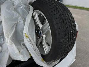 White BMW 318 2013 in Jelgava, with an engine capacity of 2.00 L and mileage of 240 thousand km for 11700 €, photo 19 on AUTOMOTO.COM.LV