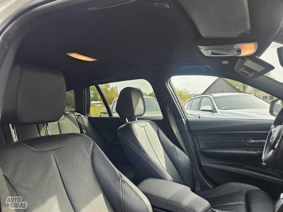 Balts BMW 318 2013 Šakiai, ar dzinēja tilpumu 2.00 L un nobraukumu 300 tūkst. km par 6999 €, foto 12 vietnē AUTOMOTO.COM.LV