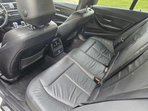 Balts BMW 318 2013 Šakiai, ar dzinēja tilpumu 2.00 L un nobraukumu 300 tūkst. km par 6999 €, foto 15 vietnē AUTOMOTO.COM.LV