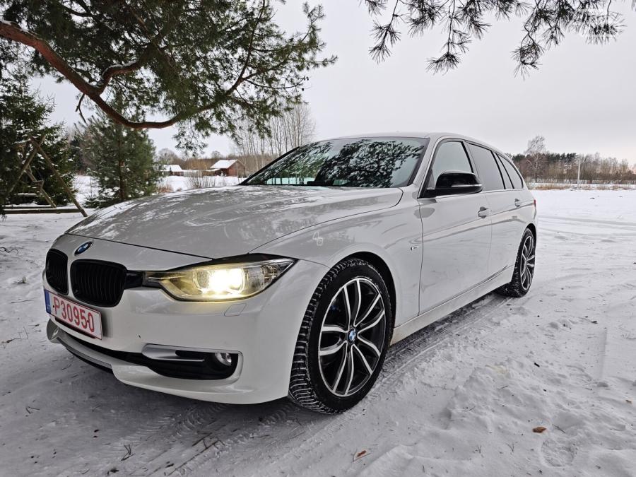 White BMW 318 2014 in Panevezys, with an engine capacity of 2.00 L and mileage of 235 thousand km for 7500 €, photo 9 on AUTOMOTO.COM.LV