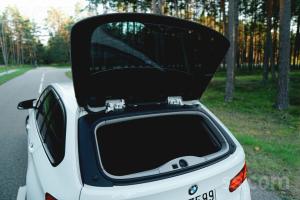 White BMW 318 2014 in Riga, with an engine capacity of 2.00 L and mileage of 273 thousand km for 8200 €, photo 8 on AUTOMOTO.COM.LV