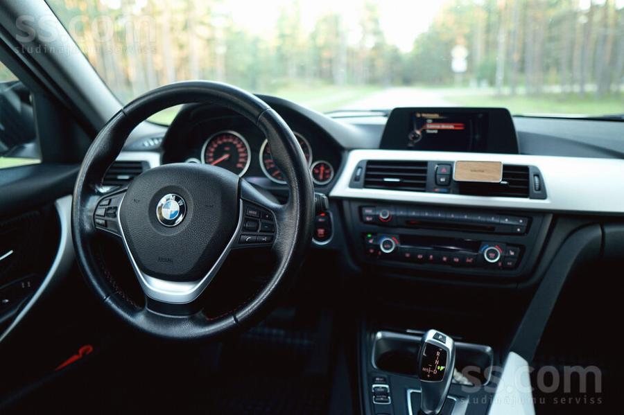 White BMW 318 2014 in Riga, with an engine capacity of 2.00 L and mileage of 273 thousand km for 8200 €, photo 13 on AUTOMOTO.COM.LV