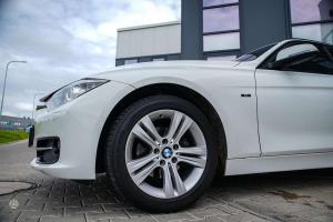 White BMW 318 2014 in Kaunas, with an engine capacity of 2.00 L and mileage of 162 thousand km for 8950 €, photo 7 on AUTOMOTO.COM.LV