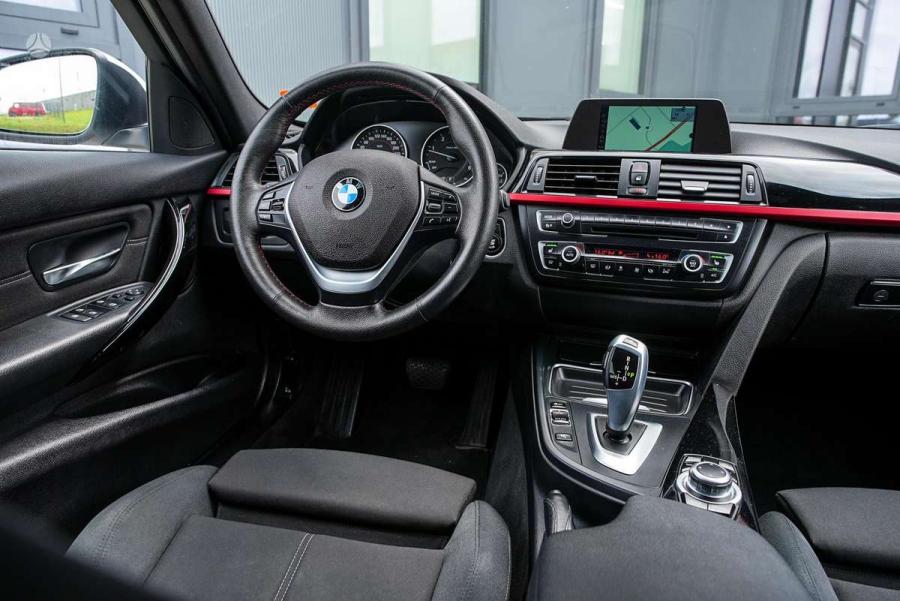 White BMW 318 2014 in Kaunas, with an engine capacity of 2.00 L and mileage of 162 thousand km for 8950 €, photo 18 on AUTOMOTO.COM.LV