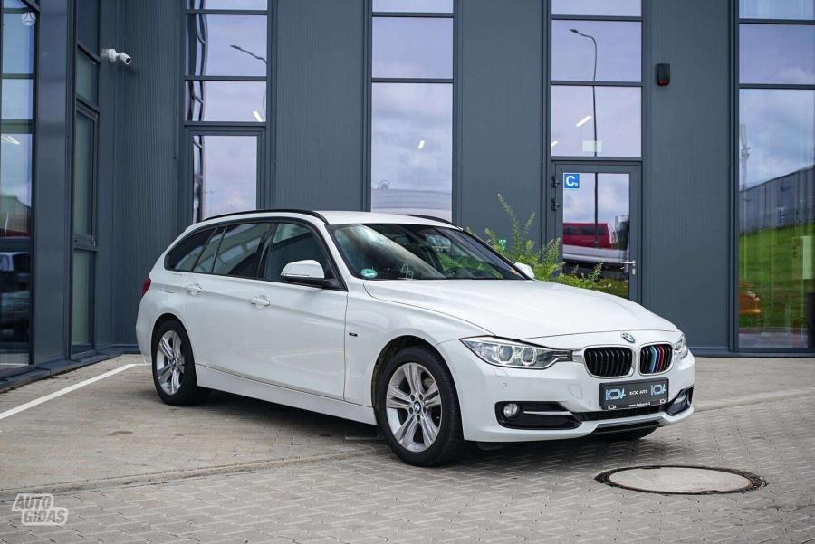 Белый БМВ 318 2014 в Каунас, объемом двигателя 2.00 л и пробегом 162 тыс. км за 8950 €, фото 1 на AUTOMOTO.COM.LV