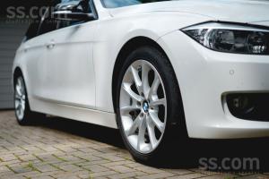 Balts BMW 318 2014 Rīga, ar dzinēja tilpumu 2.00 L un nobraukumu 273 tūkst. km par 7600 €, foto 5 vietnē AUTOMOTO.COM.LV