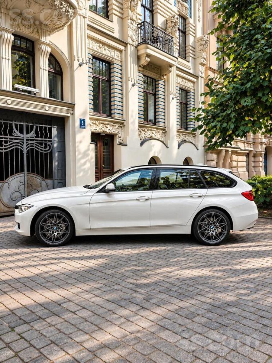 White BMW 318 2014 in Riga, with an engine capacity of 2.00 L and mileage of 278 thousand km for 9100 €, photo 4 on AUTOMOTO.COM.LV