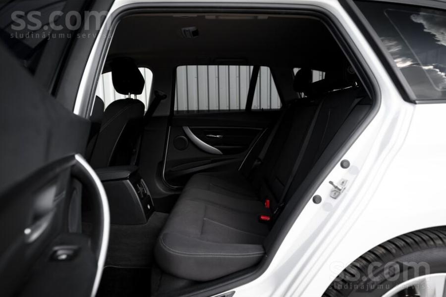 Balts BMW 318 2015 Tukums, ar dzinēja tilpumu 2.00 L un nobraukumu 284 tūkst. km par 9950 €, foto 11 vietnē AUTOMOTO.COM.LV