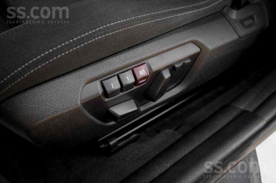 Balts BMW 318 2015 Tukums, ar dzinēja tilpumu 2.00 L un nobraukumu 284 tūkst. km par 9950 €, foto 15 vietnē AUTOMOTO.COM.LV