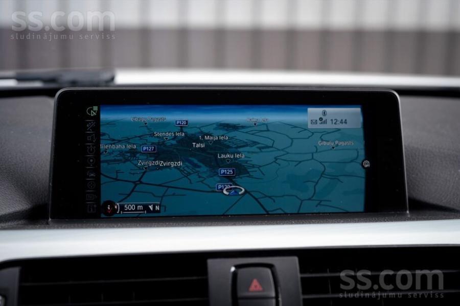 Balts BMW 318 2015 Tukums, ar dzinēja tilpumu 2.00 L un nobraukumu 284 tūkst. km par 9950 €, foto 24 vietnē AUTOMOTO.COM.LV