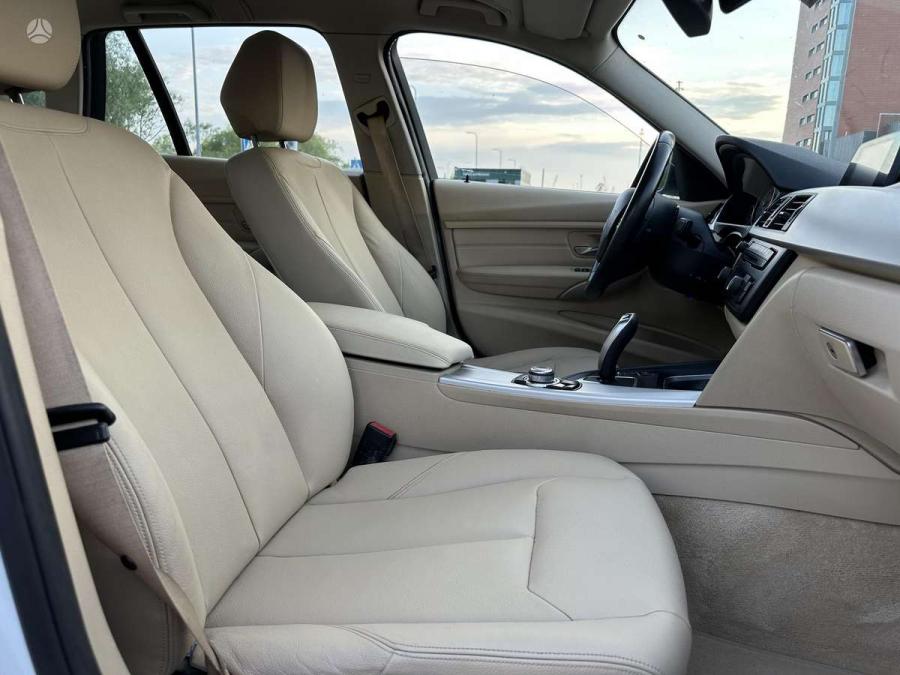 Balts BMW 318 2015 Klaipėda, ar dzinēja tilpumu 2.00 L un nobraukumu 227 tūkst. km par 7000 €, foto 24 vietnē AUTOMOTO.COM.LV