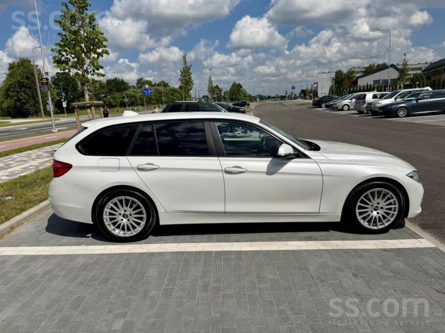White BMW 318 2016 in Riga, with an engine capacity of 2.00 L and mileage of 306 thousand km for 10500 €, photo 9 on AUTOMOTO.COM.LV