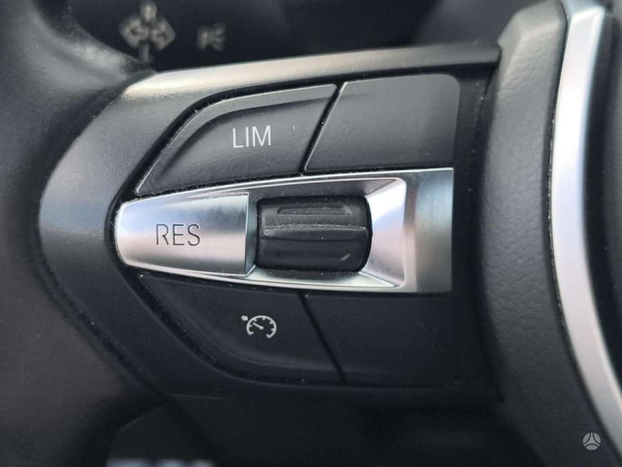 Balts BMW 318 2016 Viļņa, ar dzinēja tilpumu 2.00 L un nobraukumu 276 tūkst. km par 11999 €, foto 17 vietnē AUTOMOTO.COM.LV