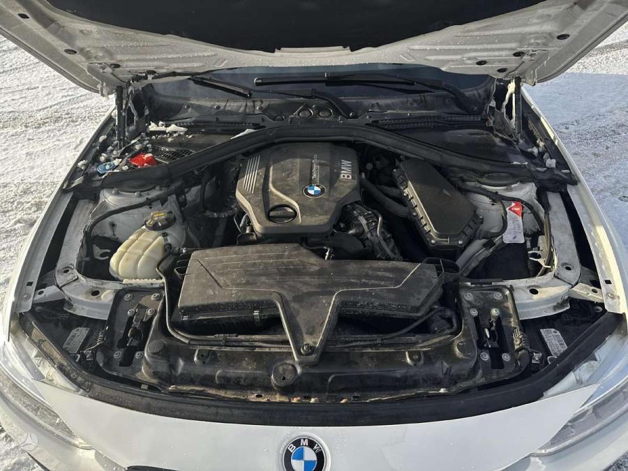 White BMW 318 2017 in Panevezys, with an engine capacity of 2.00 L and mileage of 162 thousand km for 9850 €, photo 17 on AUTOMOTO.COM.LV