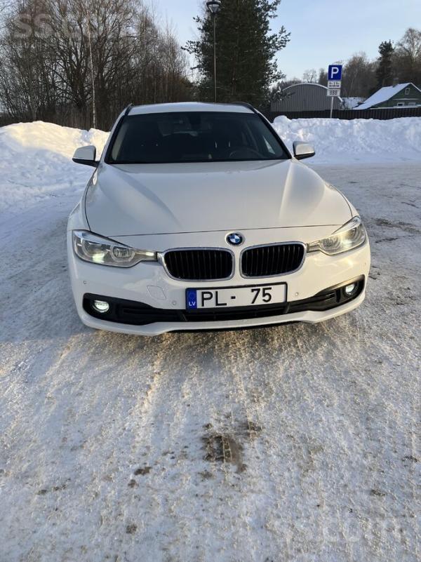 White BMW 318 2017 in Ludza, with an engine capacity of 2.00 L and mileage of 261 thousand km for 12950 €, photo 5 on AUTOMOTO.COM.LV