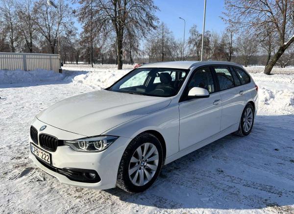 White BMW 318 2017 in Kaunas, with an engine capacity of 2.00 L and mileage of 298 thousand km for 10000 €, photo 1 on AUTOMOTO.COM.LV
