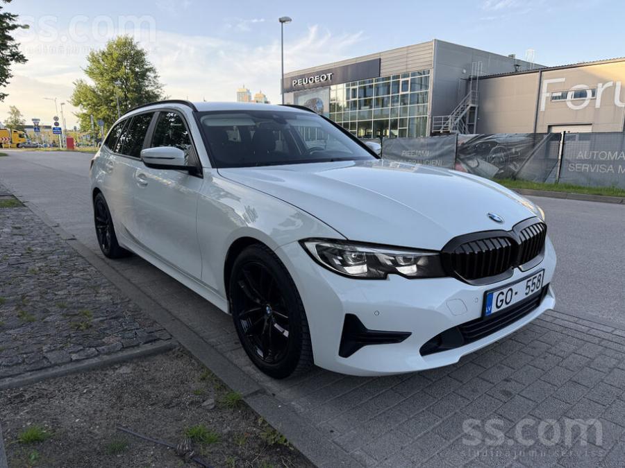 Balts BMW 318 2020 Rīga, ar dzinēja tilpumu 2.00 L un nobraukumu 218 tūkst. km par 15800 €, foto 1 vietnē AUTOMOTO.COM.LV