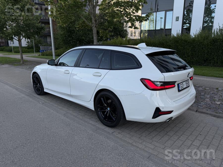 Balts BMW 318 2020 Rīga, ar dzinēja tilpumu 2.00 L un nobraukumu 218 tūkst. km par 15800 €, foto 3 vietnē AUTOMOTO.COM.LV