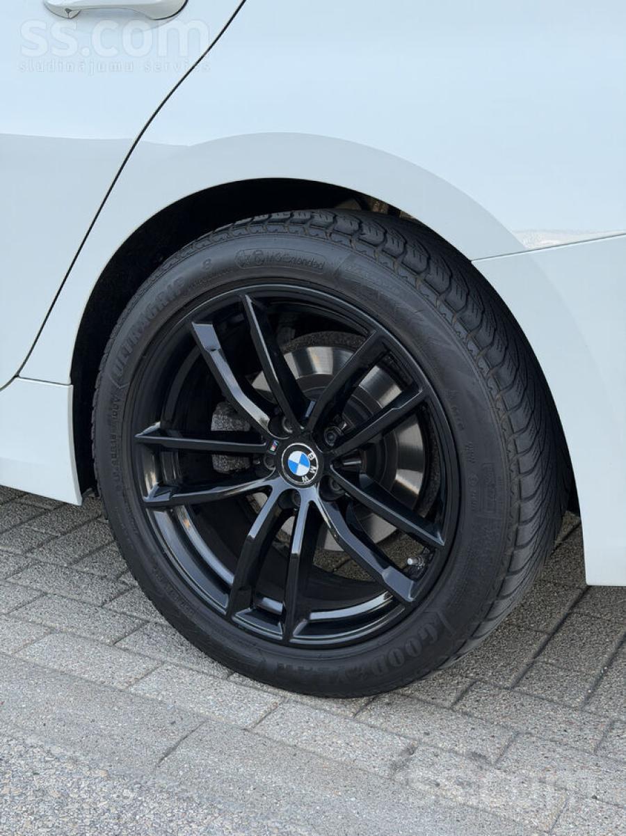 Balts BMW 318 2020 Rīga, ar dzinēja tilpumu 2.00 L un nobraukumu 218 tūkst. km par 15800 €, foto 16 vietnē AUTOMOTO.COM.LV