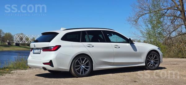 Balts BMW 318 2020 Daugavpils, ar dzinēja tilpumu 2.00 L un nobraukumu 71 tūkst. km par 23400 €, foto 5 vietnē AUTOMOTO.COM.LV