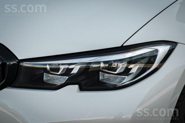 Balts BMW 318 2020 Rīga, ar dzinēja tilpumu 2.00 L un nobraukumu 221 tūkst. km par 17950 €, foto 7 vietnē AUTOMOTO.COM.LV