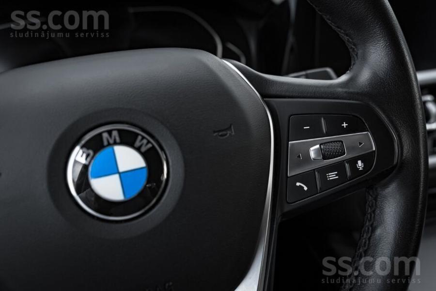 White BMW 318 2020 in Riga, with an engine capacity of 2.00 L and mileage of 221 thousand km for 17400 €, photo 20 on AUTOMOTO.COM.LV