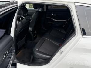 Balts BMW 318 2021 Jelgava, ar dzinēja tilpumu 2.00 L un nobraukumu 0 tūkst. km par 15990 €, foto 12 vietnē AUTOMOTO.COM.LV