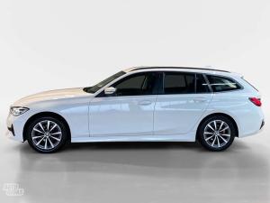 Balts BMW 318 2022 Kauņa, ar dzinēja tilpumu 2.00 L un nobraukumu 42 tūkst. km par 29607 €, foto 4 vietnē AUTOMOTO.COM.LV