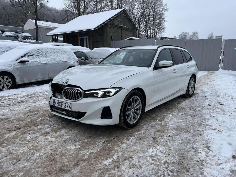 White BMW 318 2023 in Kaunas, with an engine capacity of 2.00 L and mileage of 100 thousand km for 14900 €, photo 1 on AUTOMOTO.COM.LV