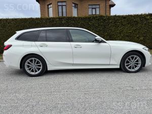 Balts BMW 318 2023 Rīga, ar dzinēja tilpumu 2.00 L un nobraukumu 64 tūkst. km par 29900 €, foto 8 vietnē AUTOMOTO.COM.LV