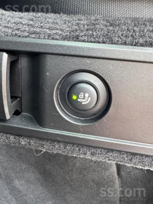Balts BMW 318 2023 Rīga, ar dzinēja tilpumu 2.00 L un nobraukumu 64 tūkst. km par 29900 €, foto 12 vietnē AUTOMOTO.COM.LV